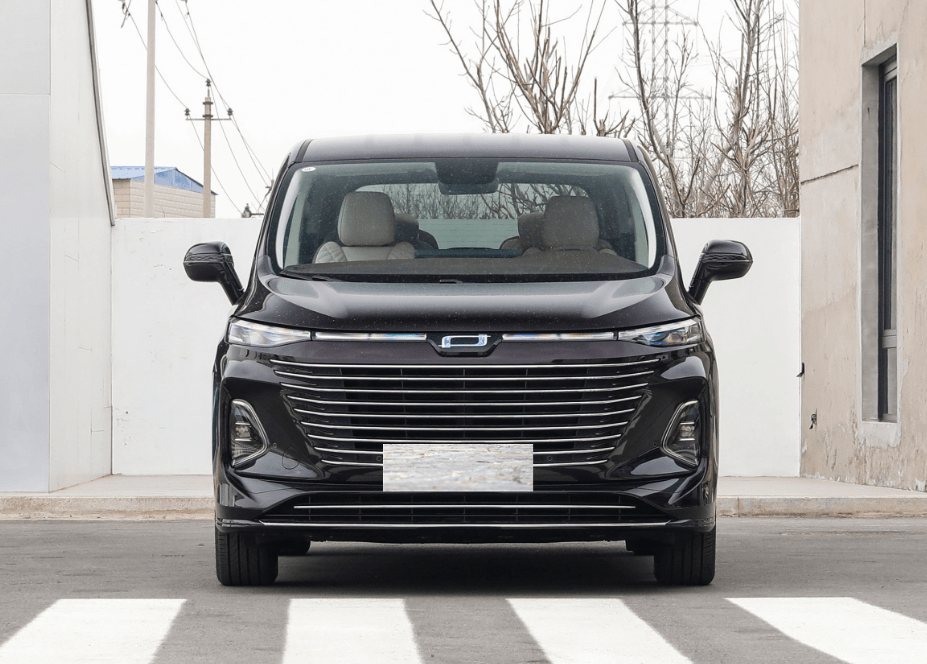 试驾奔腾M9，主打大空间，2.0T＋48V轻混动力出众_搜狐汽车_搜狐网