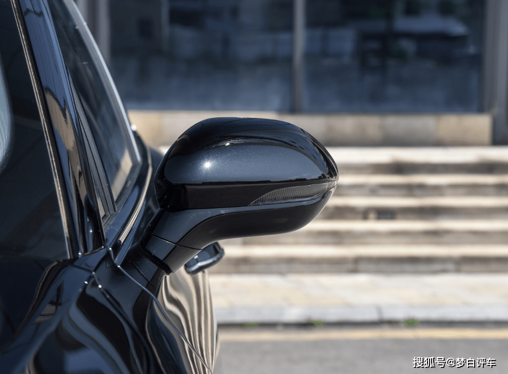 大众CC压力大了，全新一汽红旗H6，搭载2.0T+8AT，实力不输奥迪A5_搜狐汽车_搜狐网