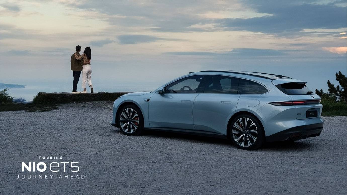 29.8 万元：全球首款智能电动旅行车，蔚来 ET5 旅行版正式发布_搜狐汽车_搜狐网