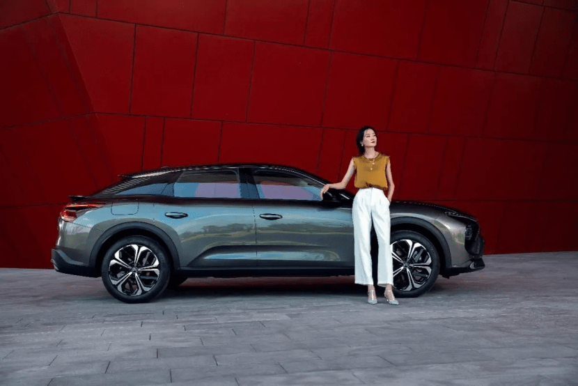 东风雪铁龙重磅福利来袭！首付9999元 月供999元凡尔赛C5 X开回家_搜狐汽车_搜狐网