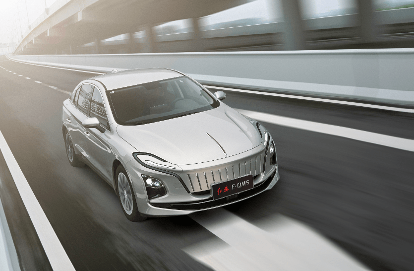 打造最高“航价比” ，红旗E-QM5 560版19.98万元正式上市_搜狐汽车_搜狐网