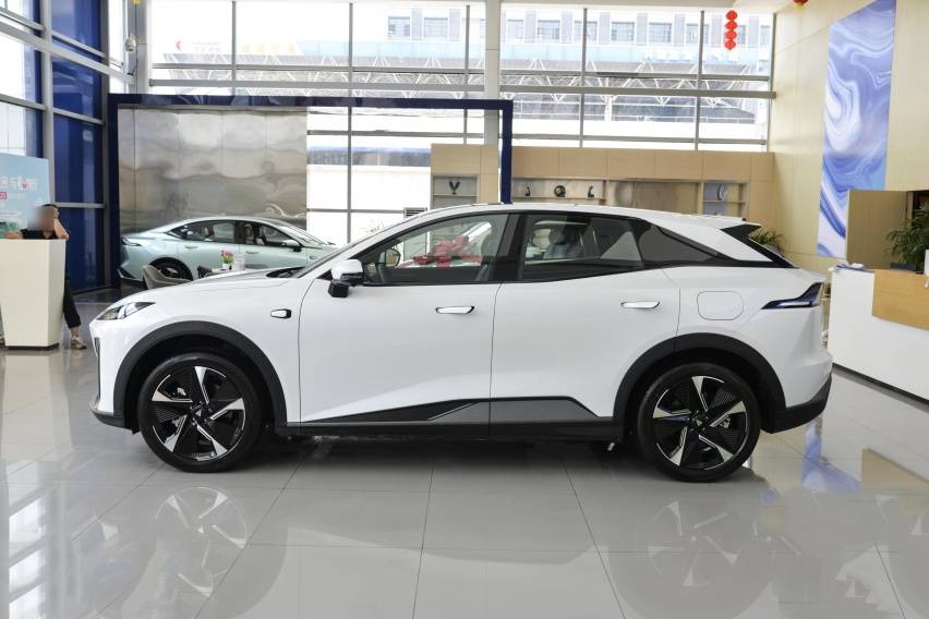 探店小鹏G6，20.99万起售，最高续航755km，被深蓝S7“截胡”？_搜狐汽车_搜狐网