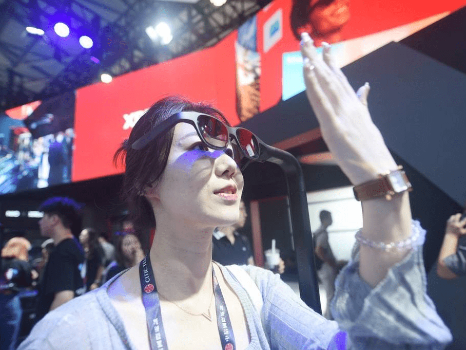 MWC上海站开幕 聚焦移动通信发展最新成果-搜狐大视野-搜狐新闻