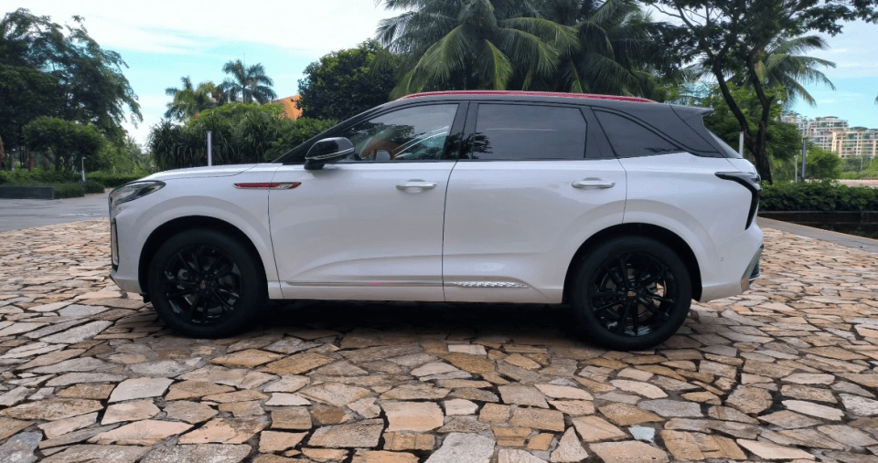 红旗全新HS3将上市！比本田CR-V犀利，2.0T+四驱，预定爆款的节奏_搜狐汽车_搜狐网