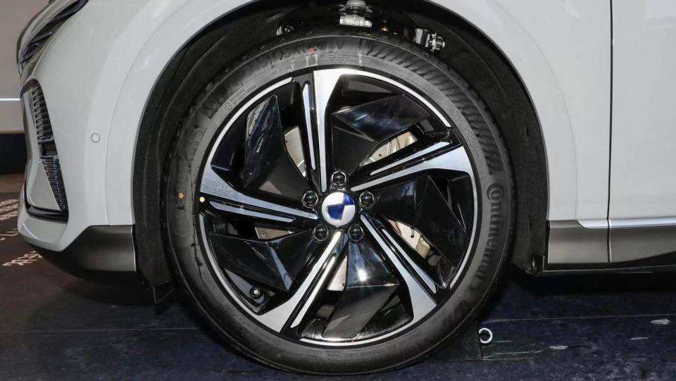 标配地平线J3，可选激光雷达+Orin X，解析腾势N7智能化_搜狐汽车_搜狐网