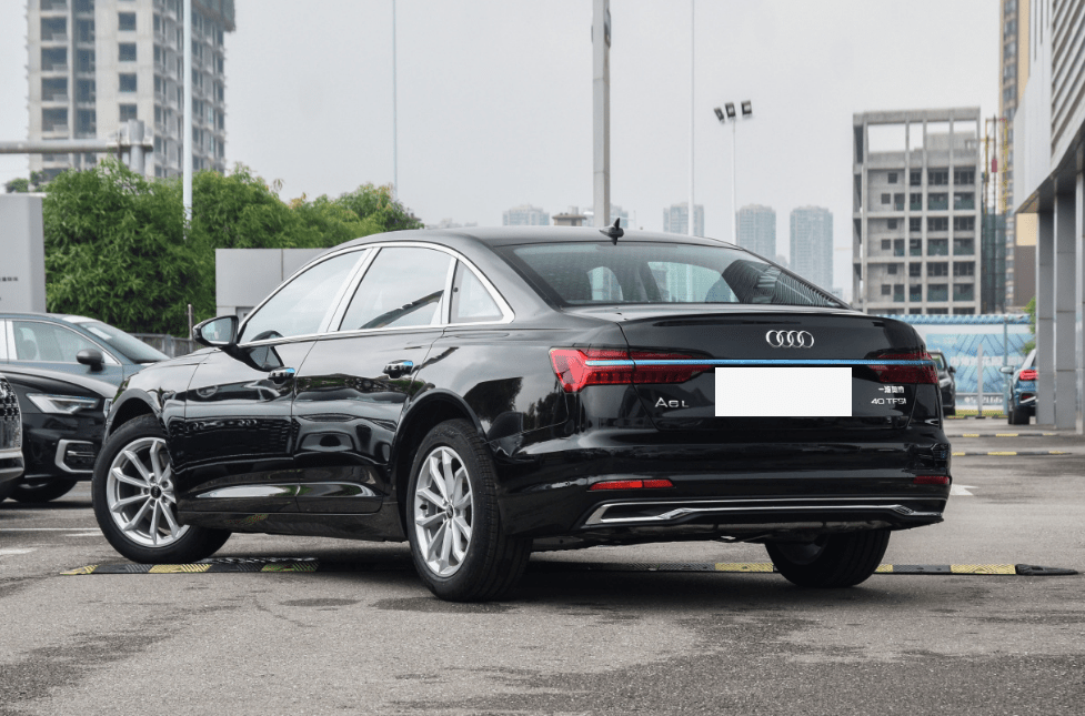 综合评测奥迪A6L，主打行政商用，降价幅度达值不值得冲一次？_搜狐汽车_搜狐网