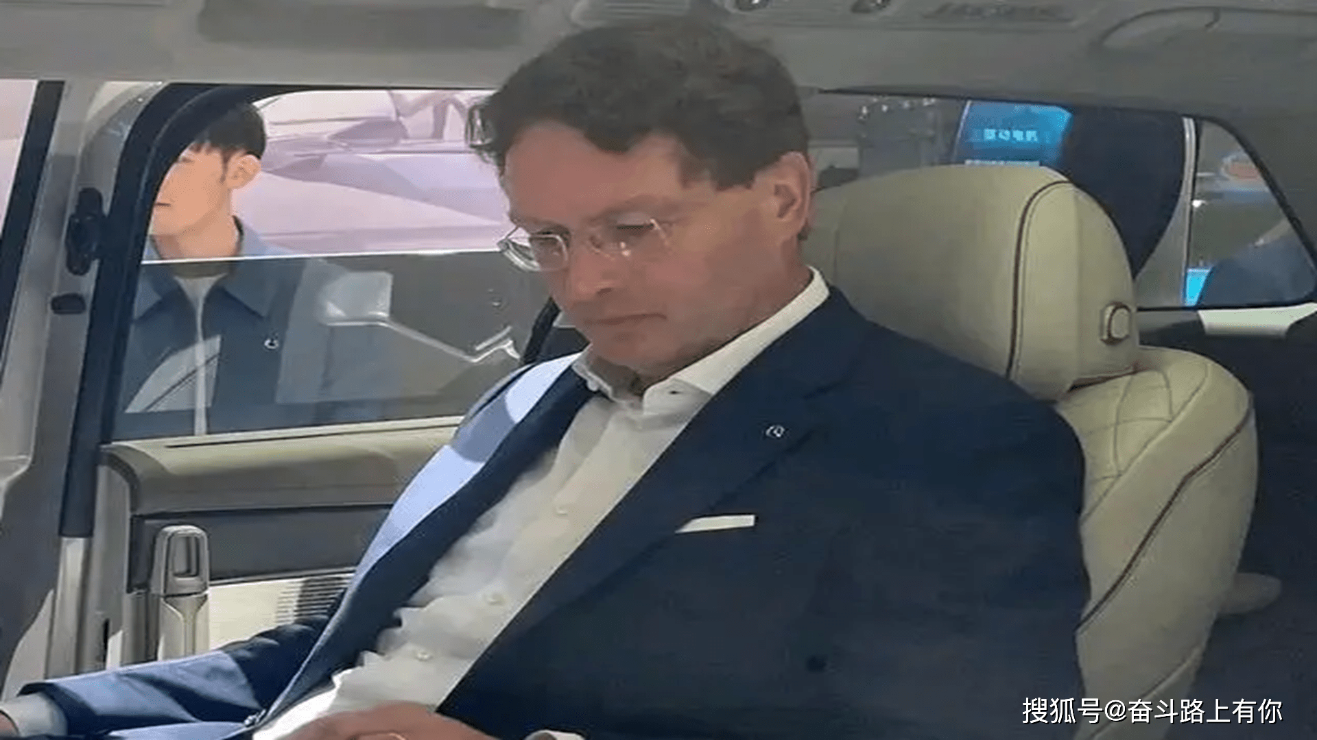 腾势N7可能会复制D9的销量奇迹，奔驰全球CEO肠子都悔青了！_搜狐汽车_搜狐网