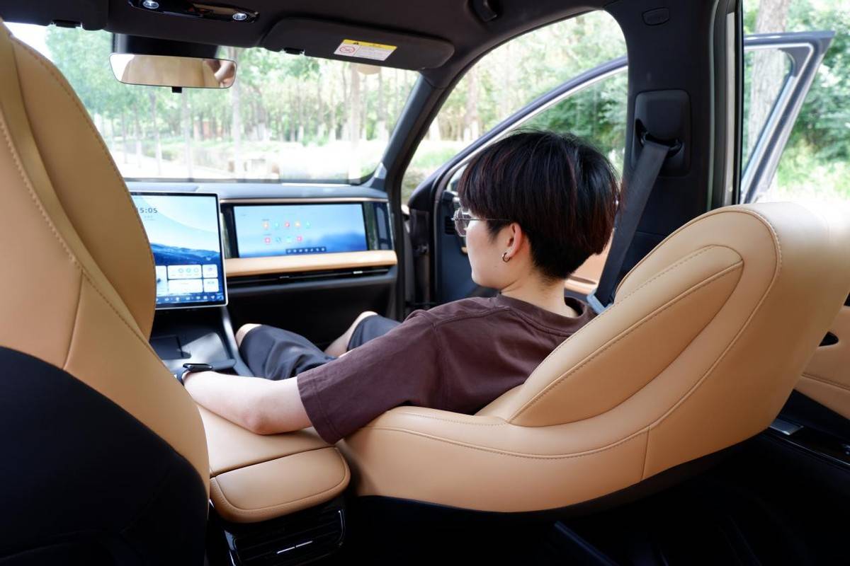 一个月卖出9673辆，是谁在追捧银河L7？_搜狐汽车_搜狐网