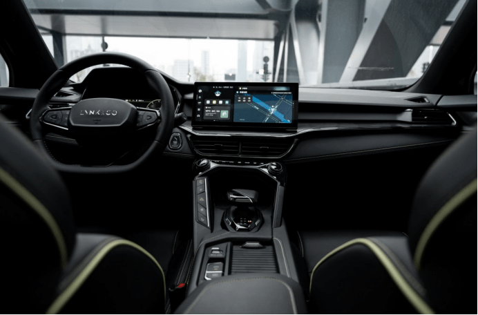 本田xrv和领克06，年轻人该做出怎样选择？_搜狐汽车_搜狐网