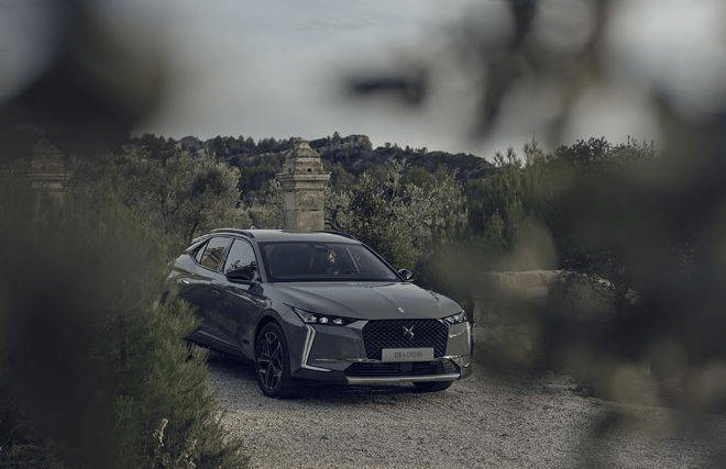 纯进口/1.6T+8AT/售26.28万起 全新DS 4正式上市_搜狐汽车_搜狐网