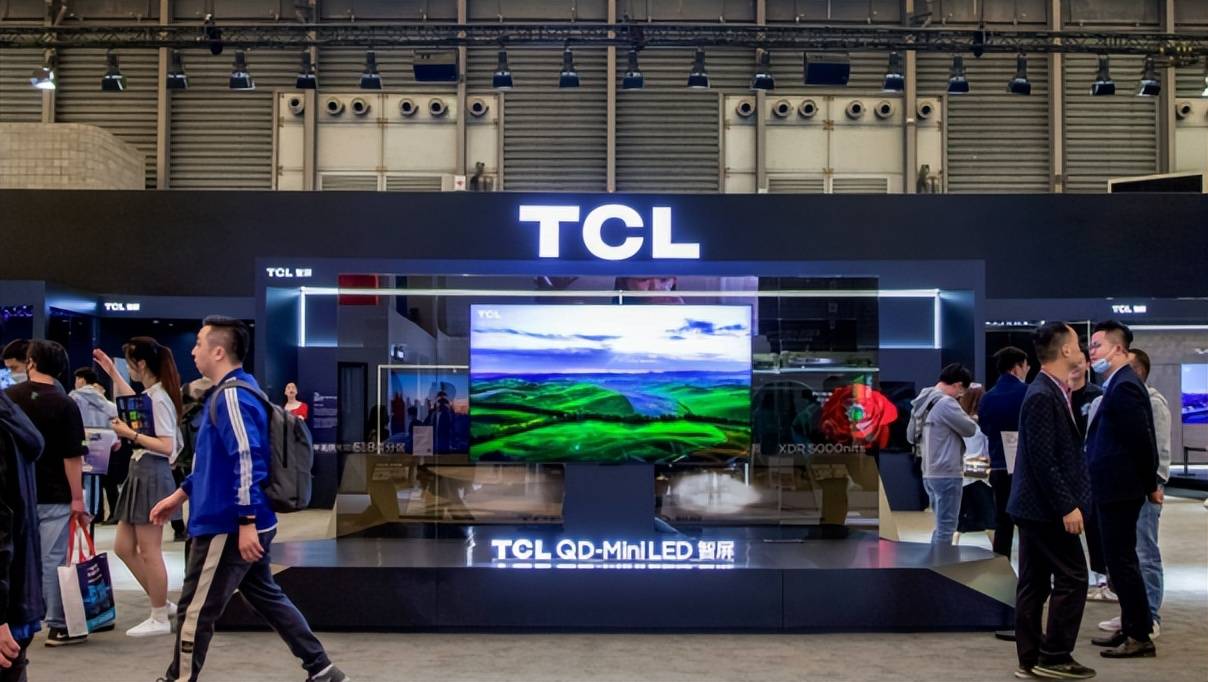 十年不过时的电视！TCL C11G Pro来了，这才是真香Mini LED神机_技术演变_画质_音响