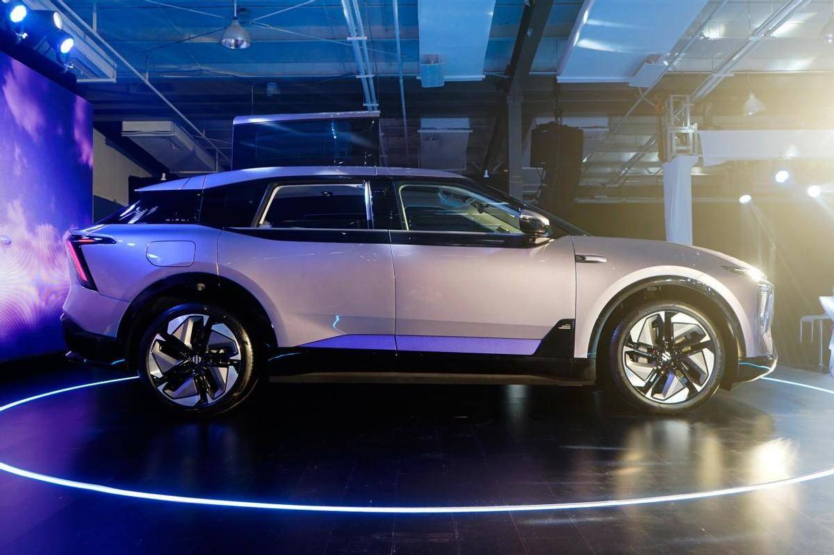 要表现力还是体验？持有时间也需考虑 高合HiPhi Y对比蔚来ES6_搜狐汽车_搜狐网