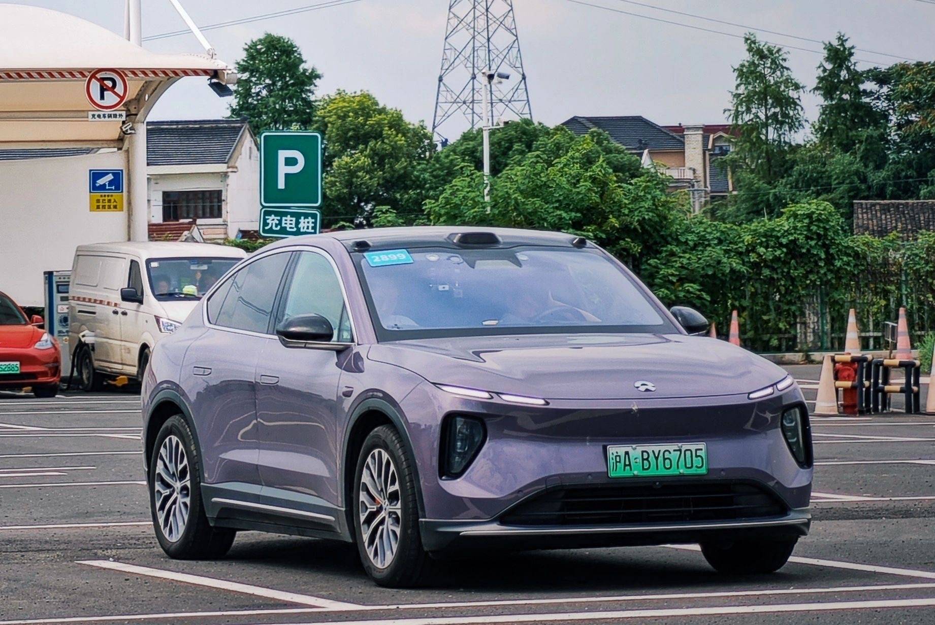 全新蔚来EC6现身街头，配激光雷达+电动尾翼，腾势N7不香了？_搜狐汽车_搜狐网