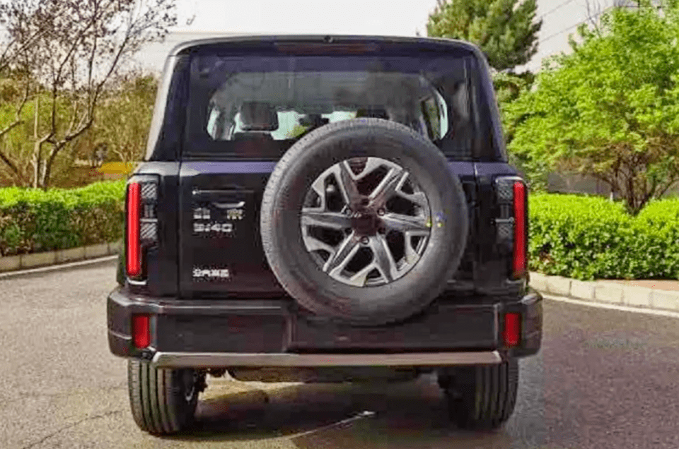 死磕坦克300？动力提升，全新北京BJ40谍照曝光_搜狐汽车_搜狐网