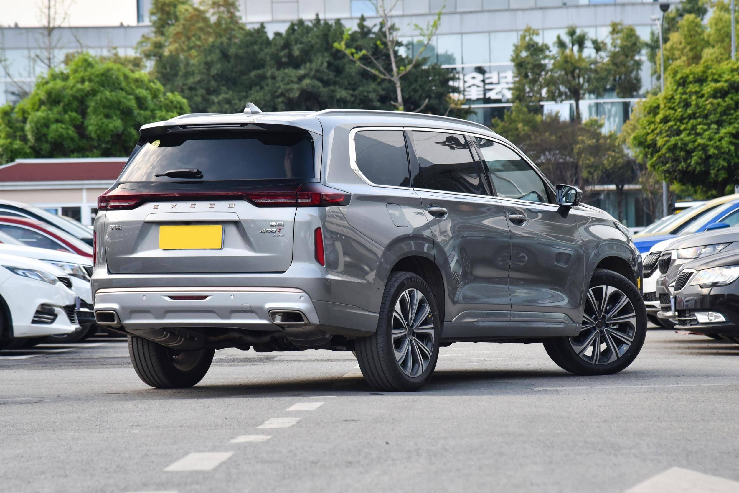 售17.99万起，中大型SUV/2.0T有261马力，星途揽月值不值购买？_搜狐汽车_搜狐网