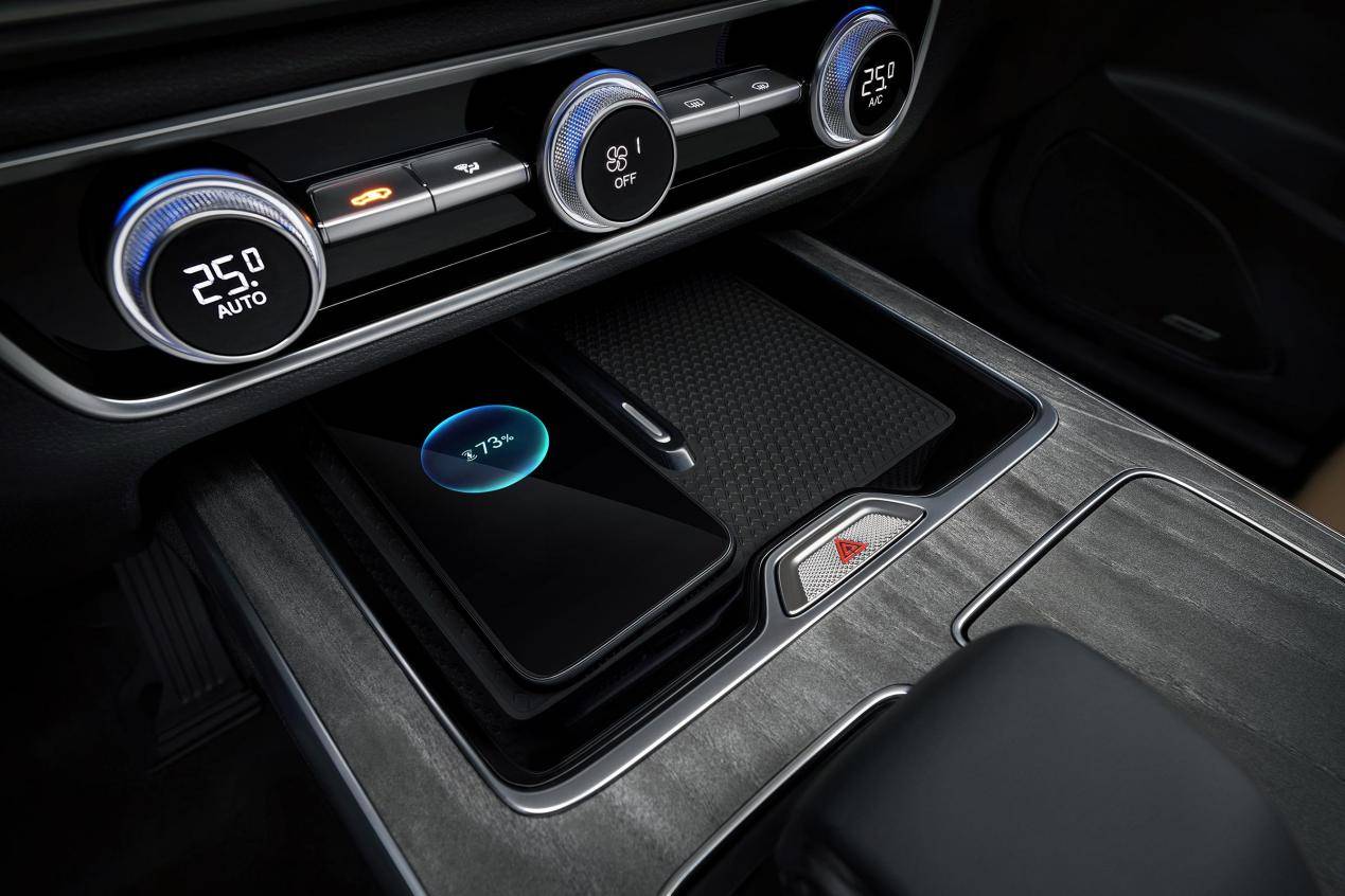 红旗HS5能赢CR-V？新款更霸气，动力提升28马力还变省油了_搜狐汽车_搜狐网