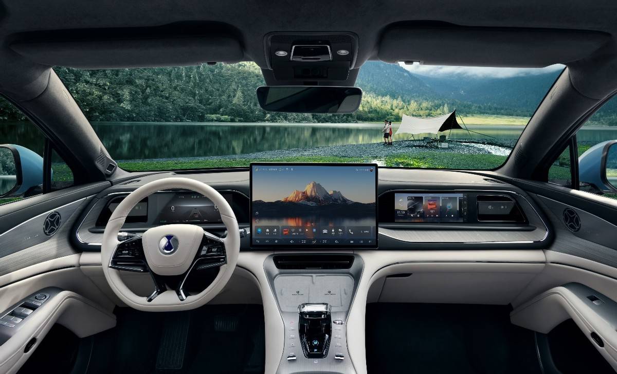 30万级SUV智能竞争白热化，腾势N7全面对比理想L7_搜狐汽车_搜狐网