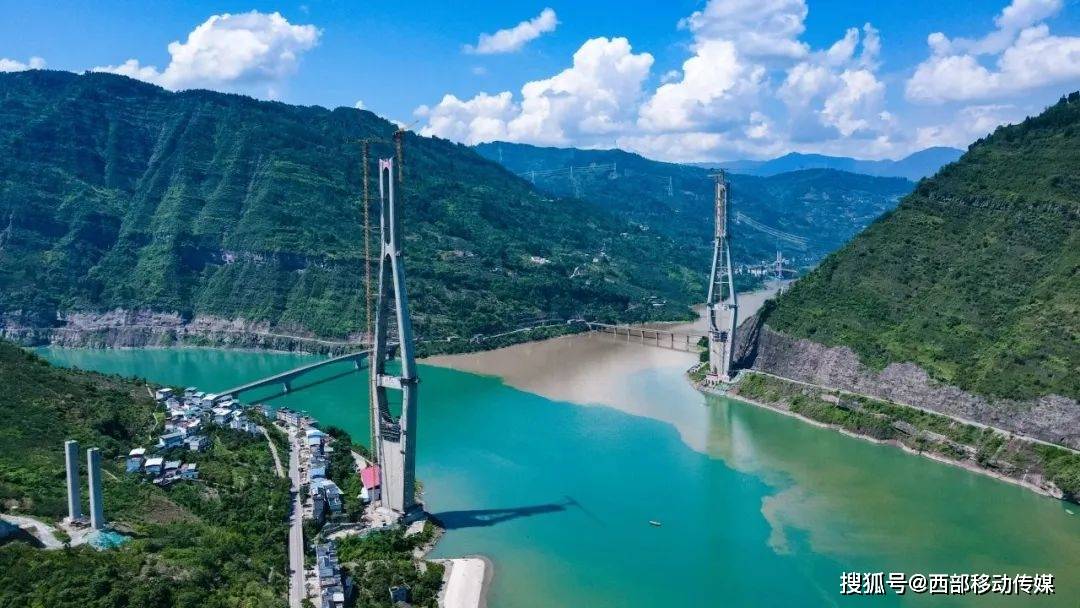 Bridges and Tunnels on/under Yangtze River | Page 28 | SkyscraperCity Forum