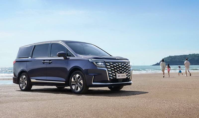 2023成都车展| 江淮进击插混MPV市场 瑞风RF8重磅发布_搜狐汽车_搜狐网