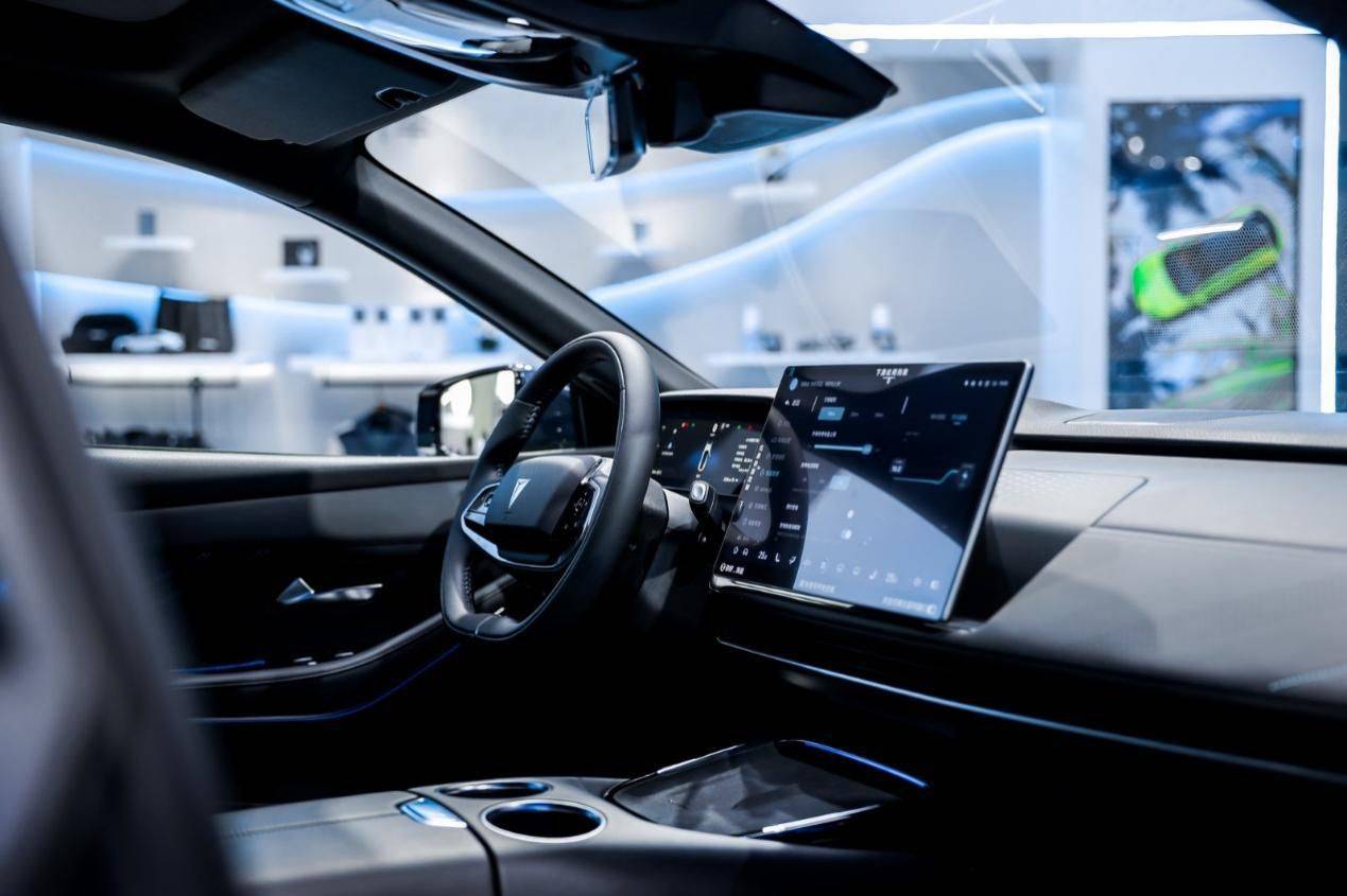 为老用户推出硬件升级方案，深蓝SL03价值再突破_搜狐汽车_搜狐网