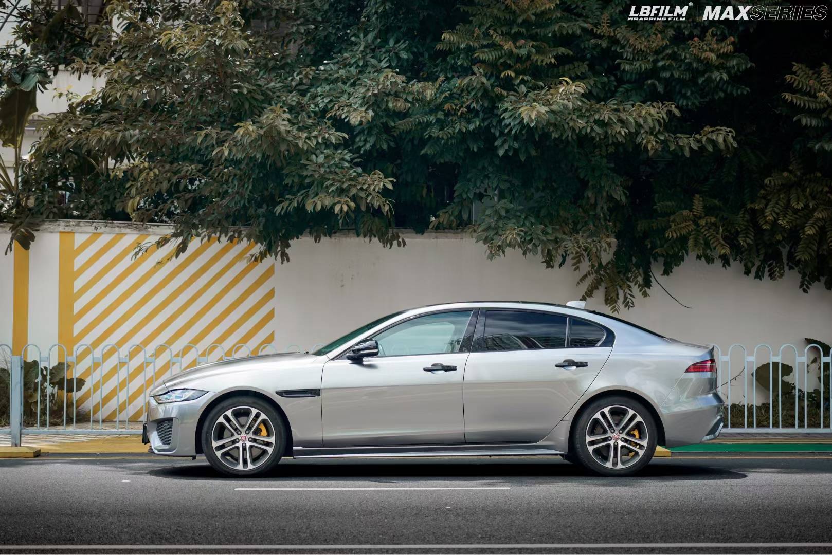 捷豹xfl-LBFILM改色膜液态金属银,银灰色系百搭又帅_搜狐汽车_搜狐网