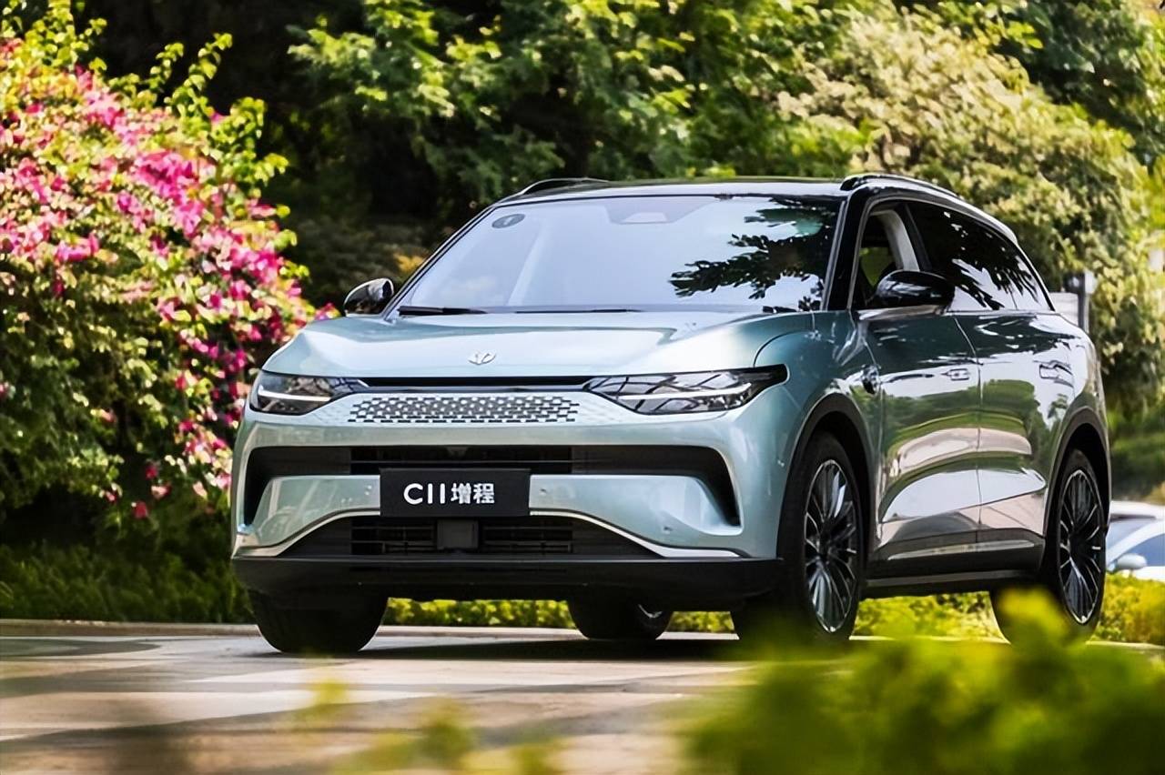 增程还是插电的好？来看长安欧尚Z6智电iDD PK 零跑C11_搜狐汽车_搜狐网