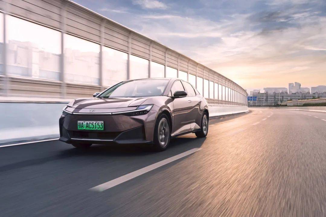 8月bZ3热销5836台，一汽丰田在新能源赛道依然能“打”！_搜狐汽车_搜狐网