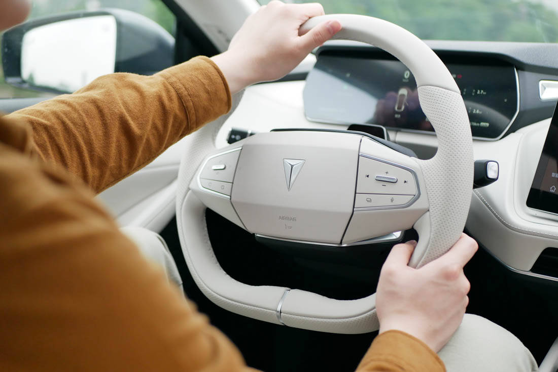 混动车主换了深蓝SL03增程版 忍不住大说实话_搜狐汽车_搜狐网