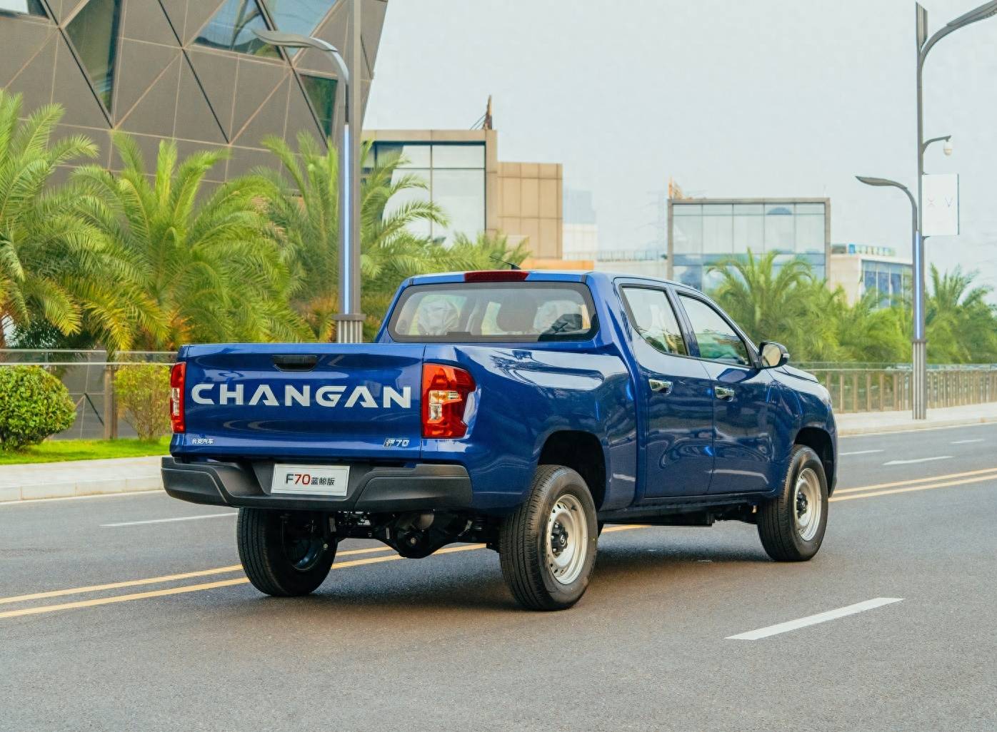 车长5米6，内饰很惊艳，全系2.0T，长安F70将上市，定价多少合适_搜狐汽车_搜狐网