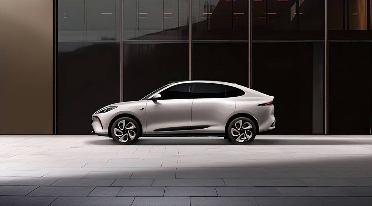 智己LS6对比小鹏G6，谁才是最强的“6”？_搜狐汽车_搜狐网