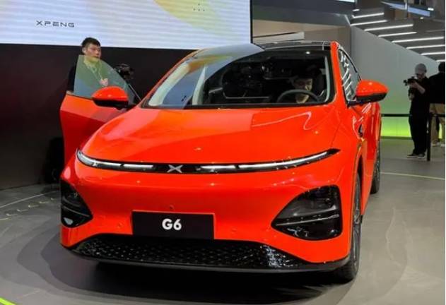 25万级SUV选购，小鹏G6 VS智己LS6，胜负几何？_搜狐汽车_搜狐网