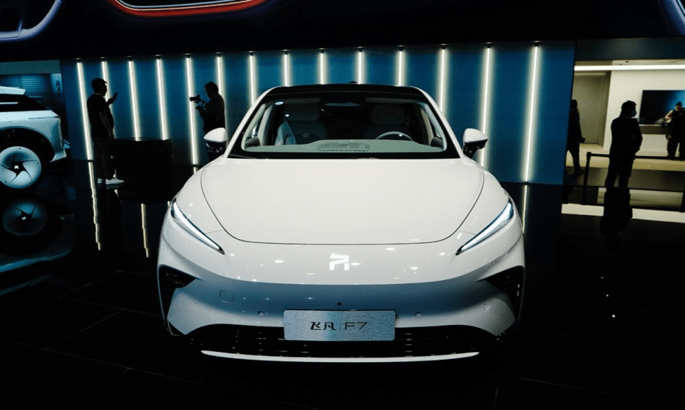 飞凡F7高阶智驾 “非凡”出行 近600km续航不足20万起_搜狐汽车_搜狐网