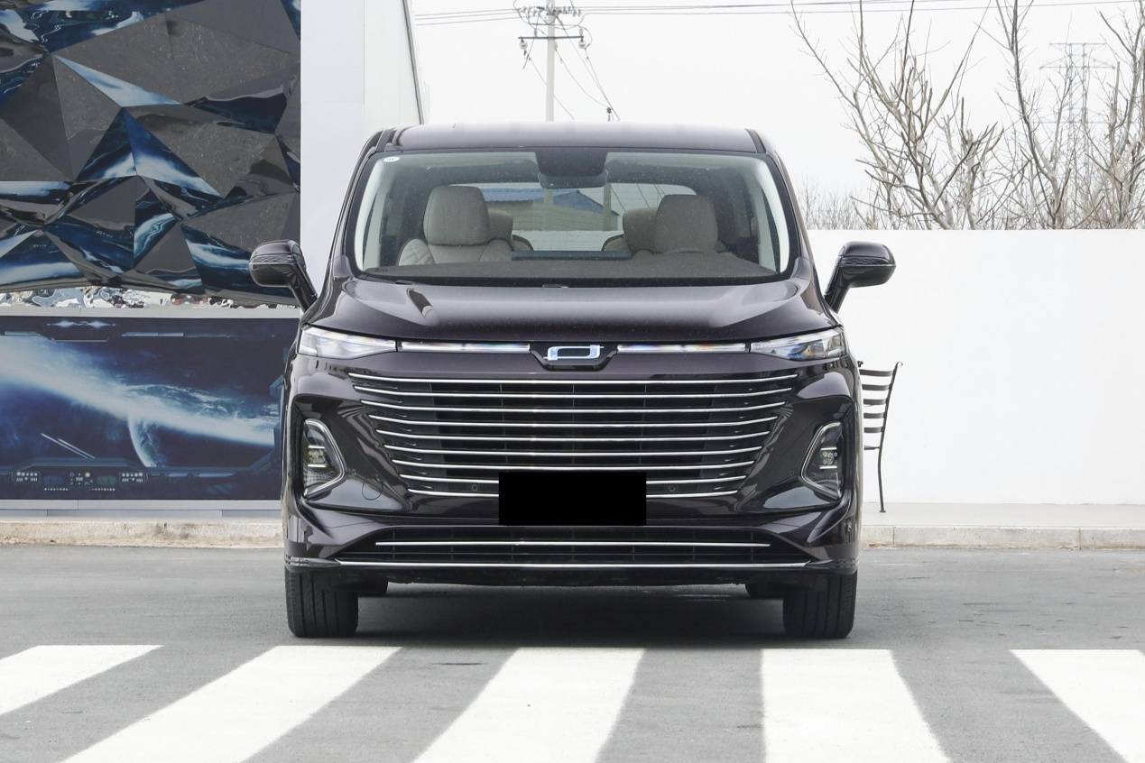 不到25万买顶配，比GL8还大一圈，奔腾M9到底值不值？_搜狐汽车_搜狐网