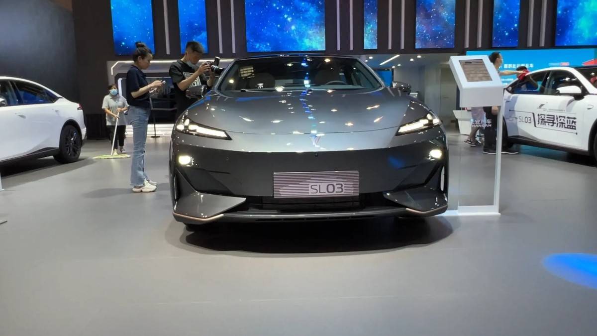 深蓝SL03定义电动新驾趣，给你越级的驾驶感受_搜狐汽车_搜狐网