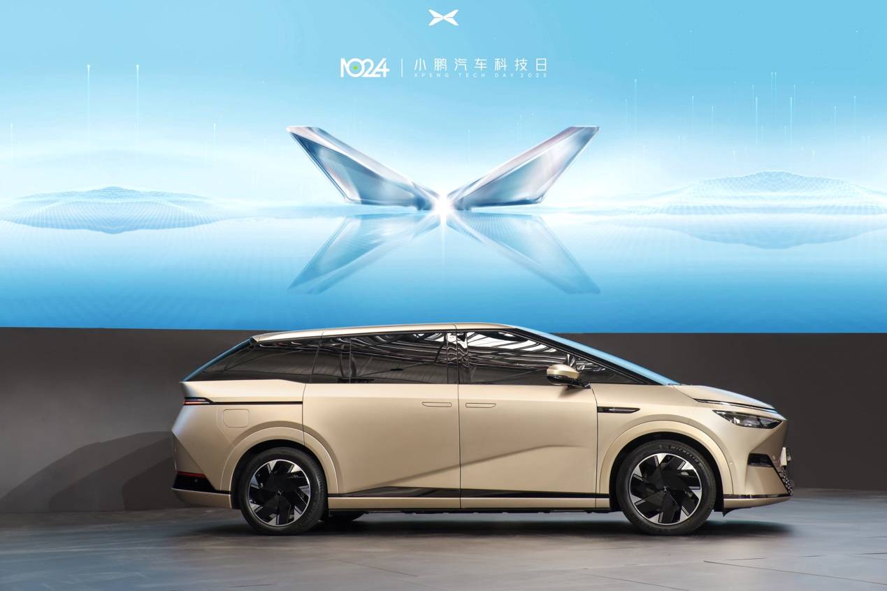 背靠小鹏最先进武器库，小鹏X9天生实力派_搜狐汽车_搜狐网