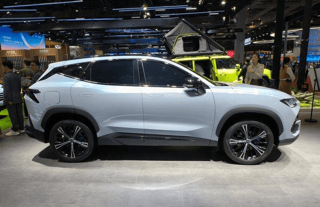 或搭载1.5T插电混动 捷途山海L6 C-DM官图发布_搜狐汽车_搜狐网