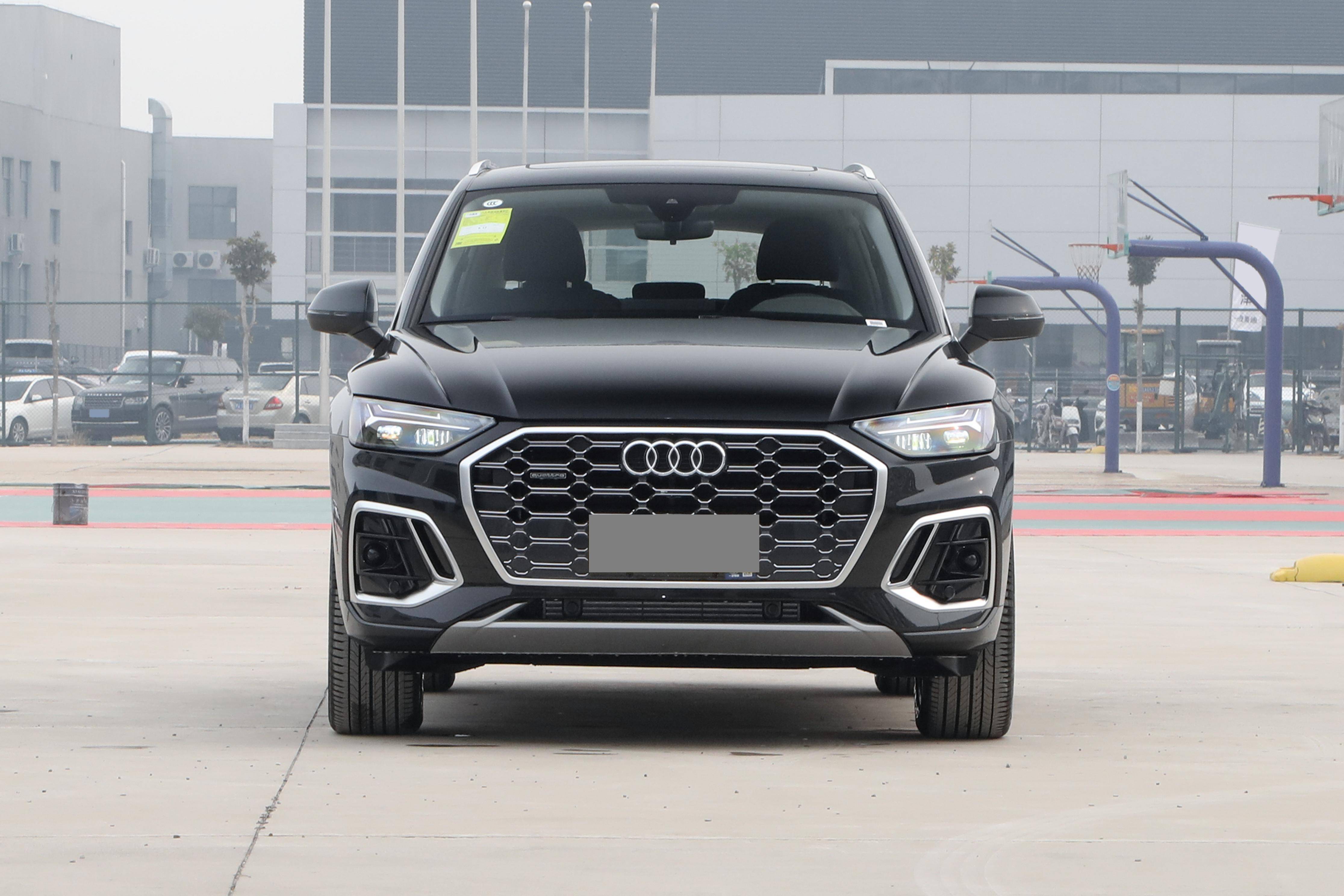 低配落地价差12万，领克08 EM-P对比奥迪Q5L，豪华品牌就一定香吗？_搜狐汽车_搜狐网