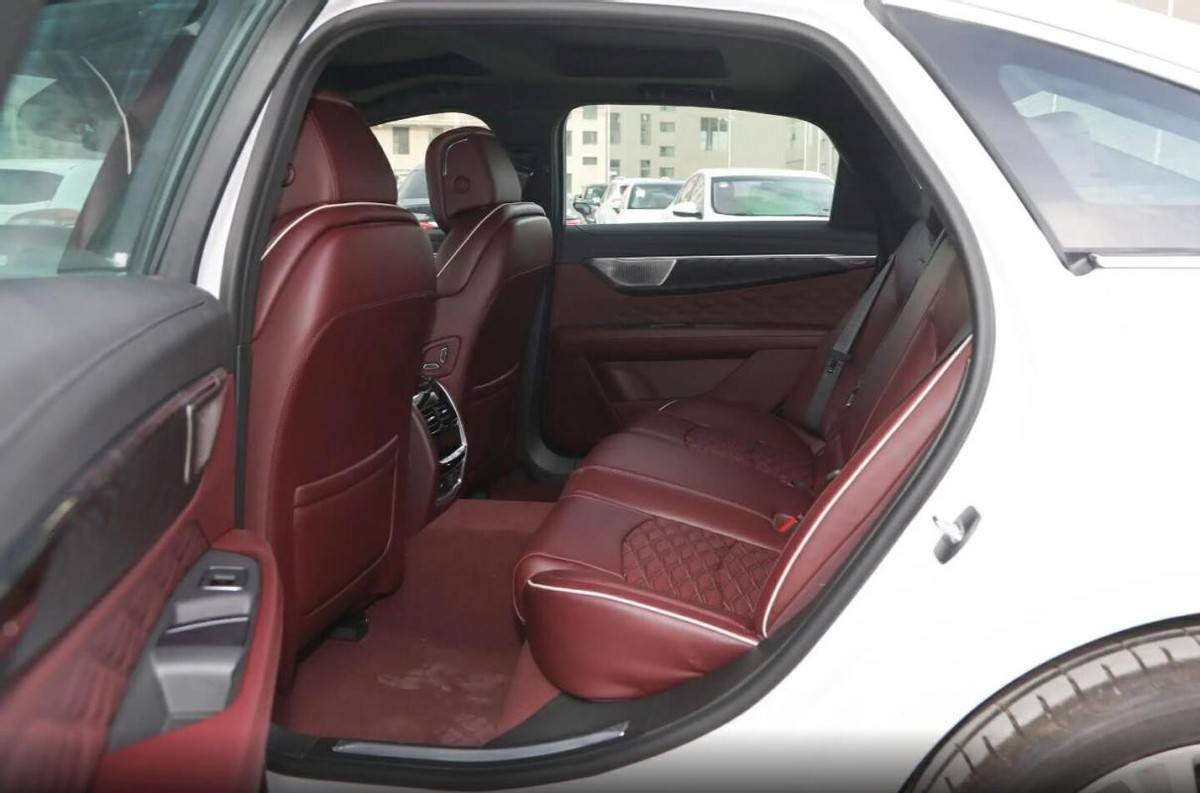 凯迪拉克打响“价格战”，降至亲民价，全系2.0T+10AT，比奥迪A6L还香_搜狐汽车_搜狐网