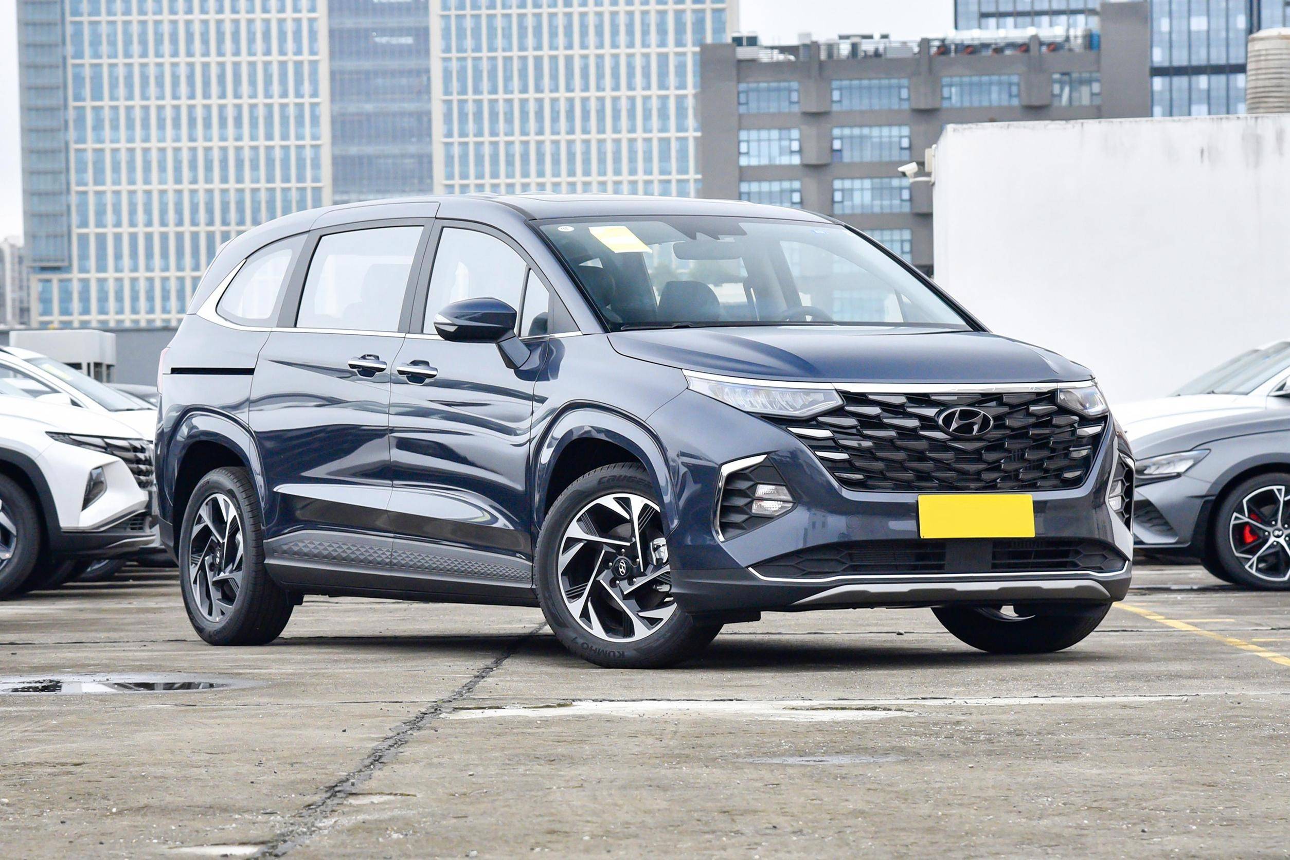 MPV市场特立独行，全系8AT变速箱，现代库斯途值得购买吗？_搜狐汽车_搜狐网