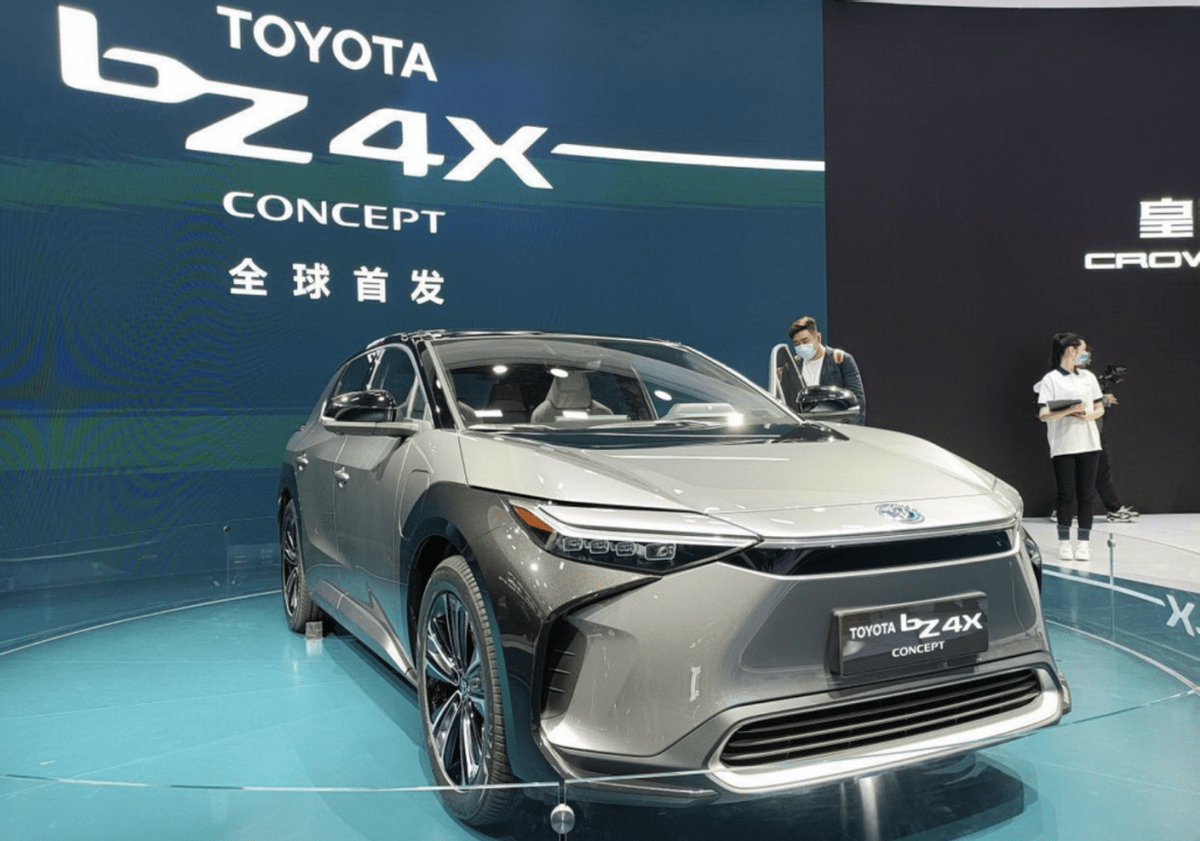 一汽丰田bZ5X曝光：三排七座SUV，纯电汉兰达？_搜狐汽车_搜狐网