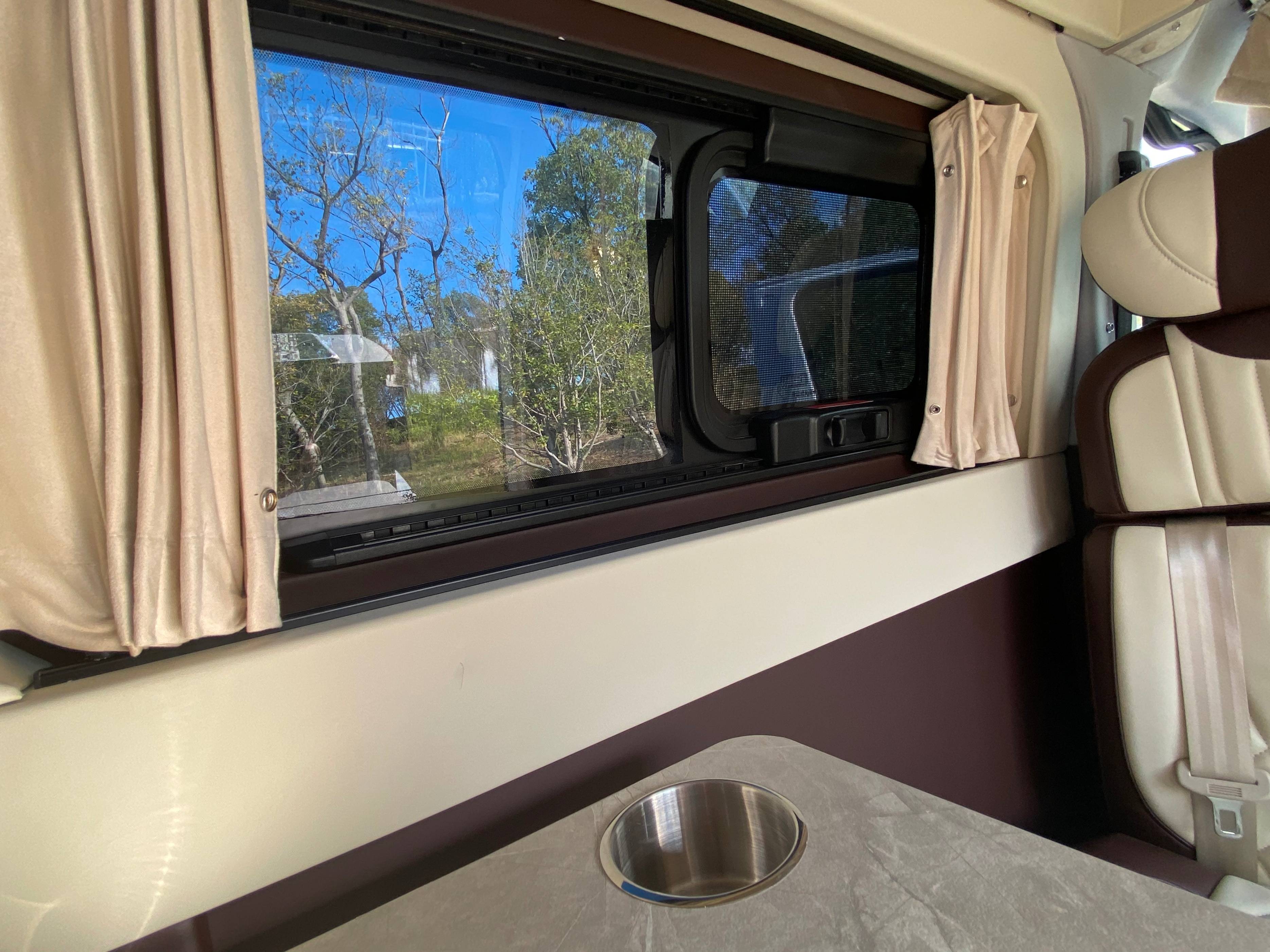 23款福特V362旅居小房车，都市通勤，长途旅游最佳选择。趣蜂B610_搜狐汽车_搜狐网