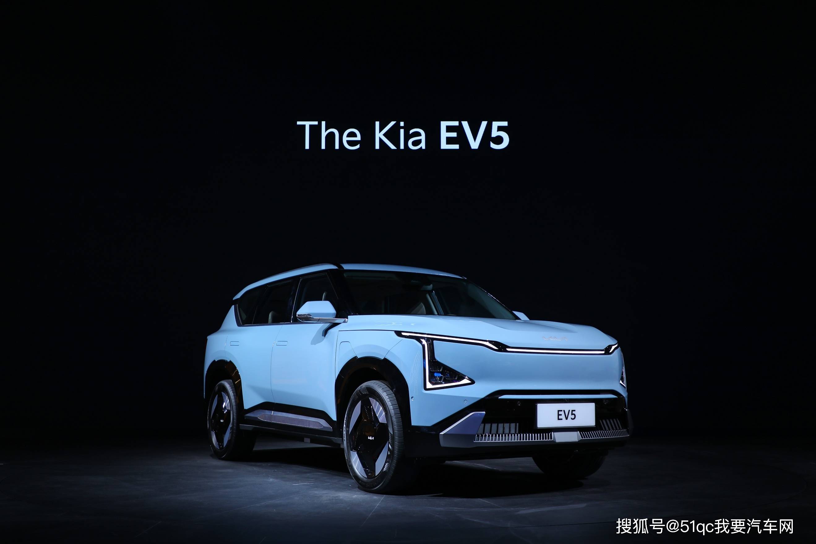 前有冰箱，后有2米大床，起亚EV5打响合资纯电反击战？_搜狐汽车_搜狐网