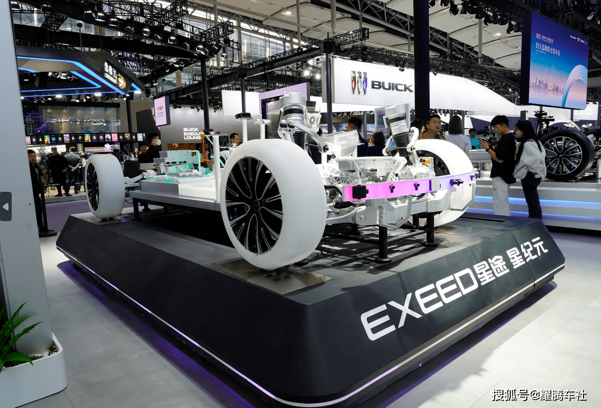 全系标配智能空悬+CDC电磁阻尼，星纪元ES车展开启预售_搜狐汽车_搜狐网