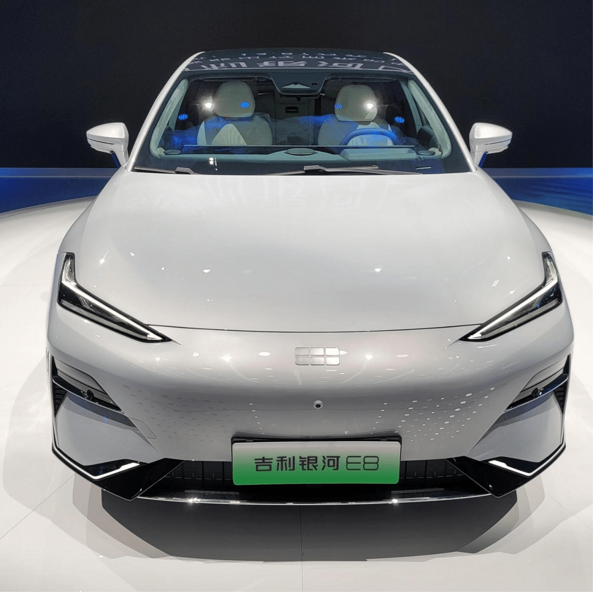 吉利银河e8：照亮未来之路的新一代纯电旗舰 搜狐汽车 搜狐网