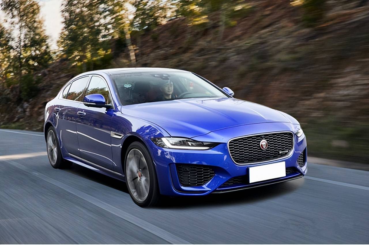 捷豹XEL与奥迪A4L都是各自品牌的关键车型，如何选？_易车