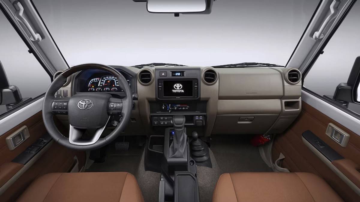 新款兰德酷路泽LC70三门版在阿联酋开启预订 约合人民币33万元起_搜狐汽车_搜狐网