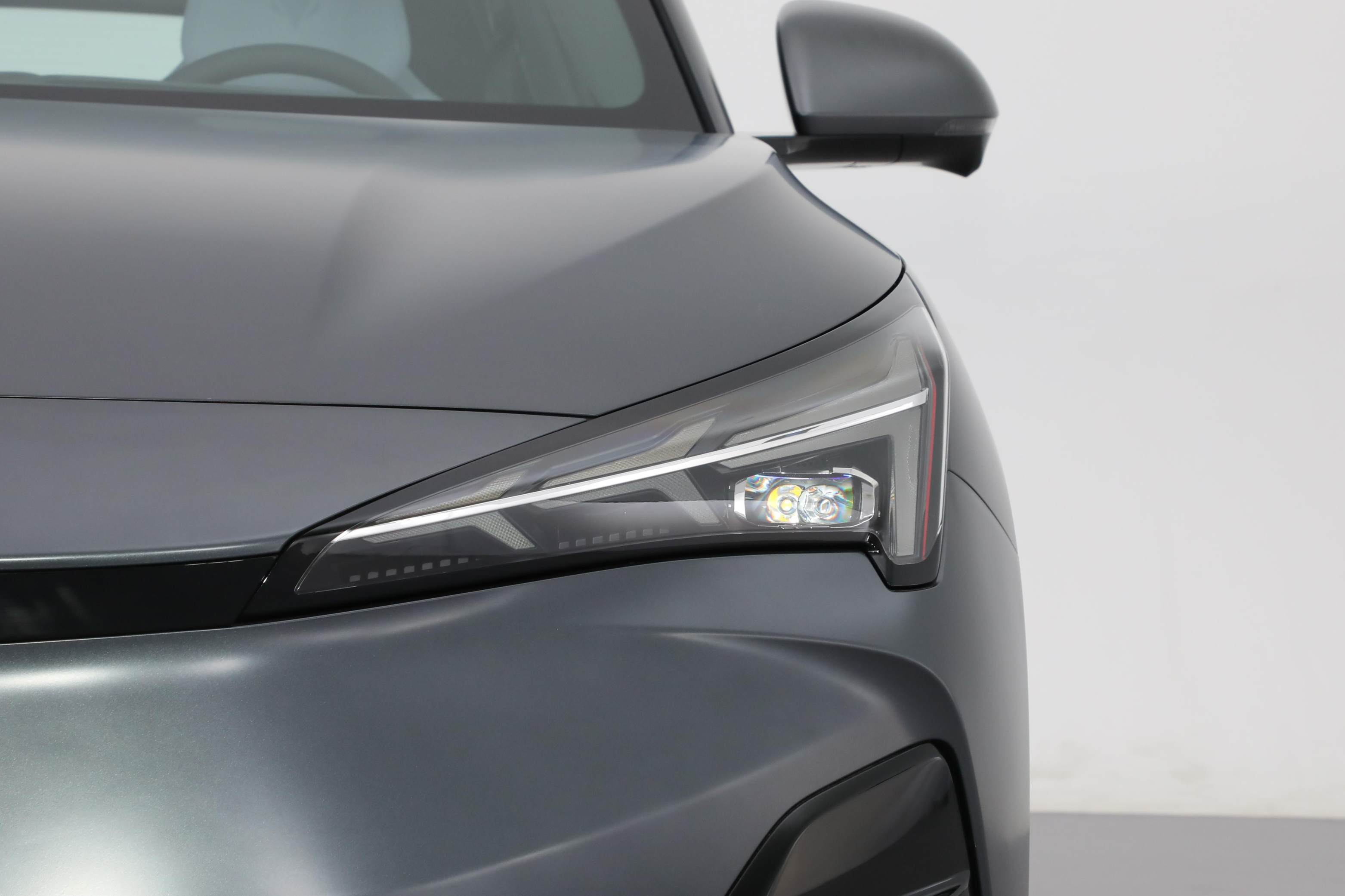 预售价不到16万+同级唯一800V高压平台 极狐阿尔法T5值得买吗？_搜狐汽车_搜狐网