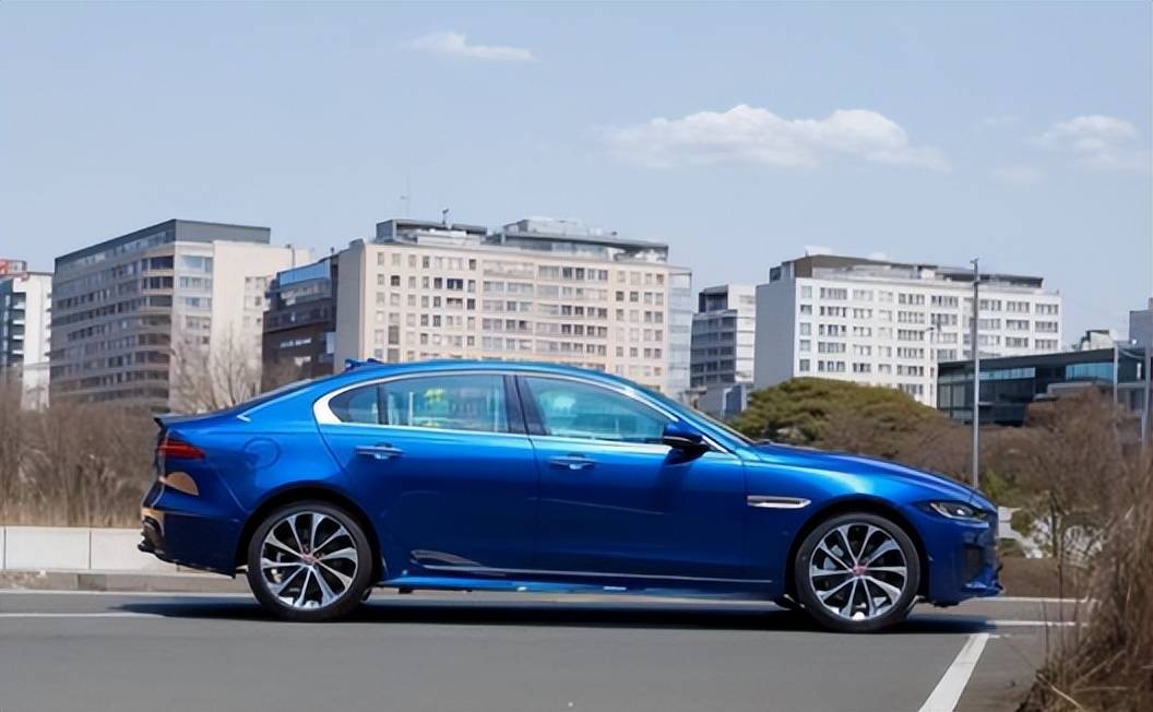 捷豹XEL与凯迪拉克CT5都是高品质SUV，到底如何选择_搜狐汽车_搜狐网