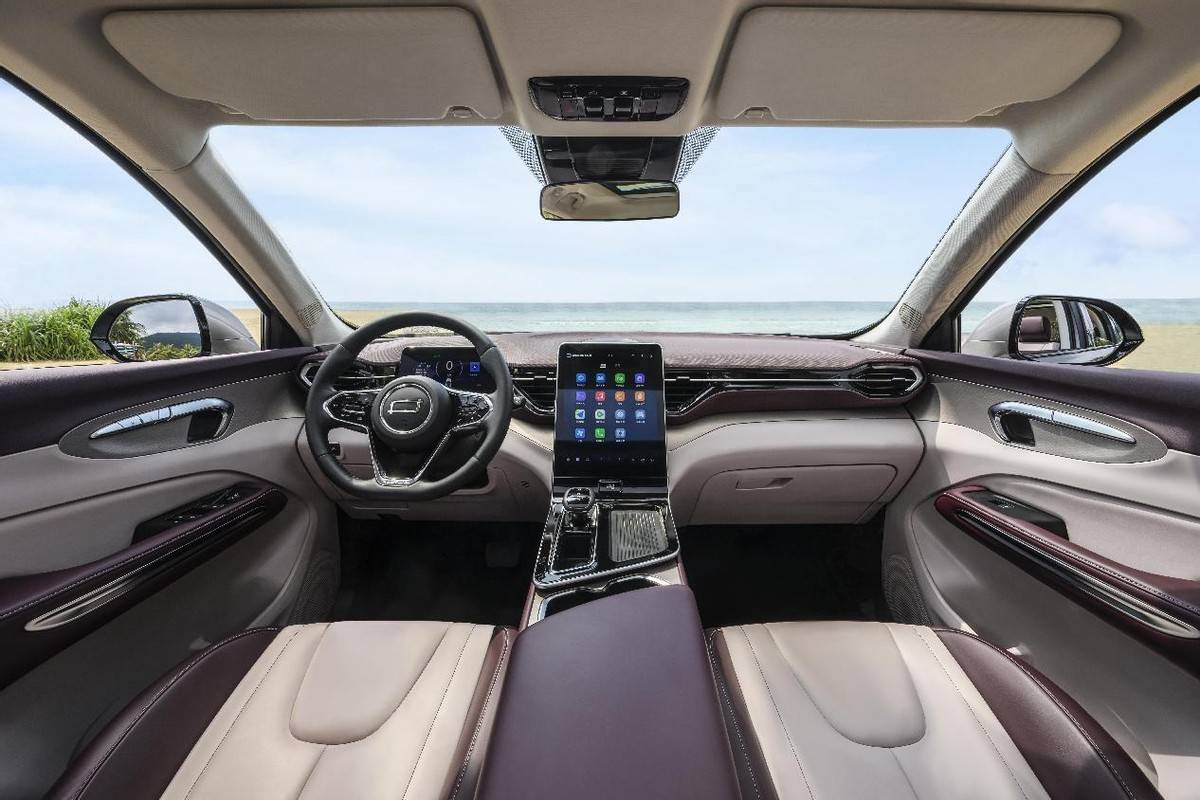 奔腾T90硬刚长安CS75 PLUS，究竟谁才是家用SUV佼佼者？_搜狐汽车_搜狐网