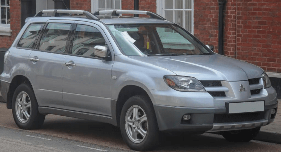 小号“MEGA”？理想新车路试谍照曝光，CUV重出江湖_搜狐汽车_搜狐网